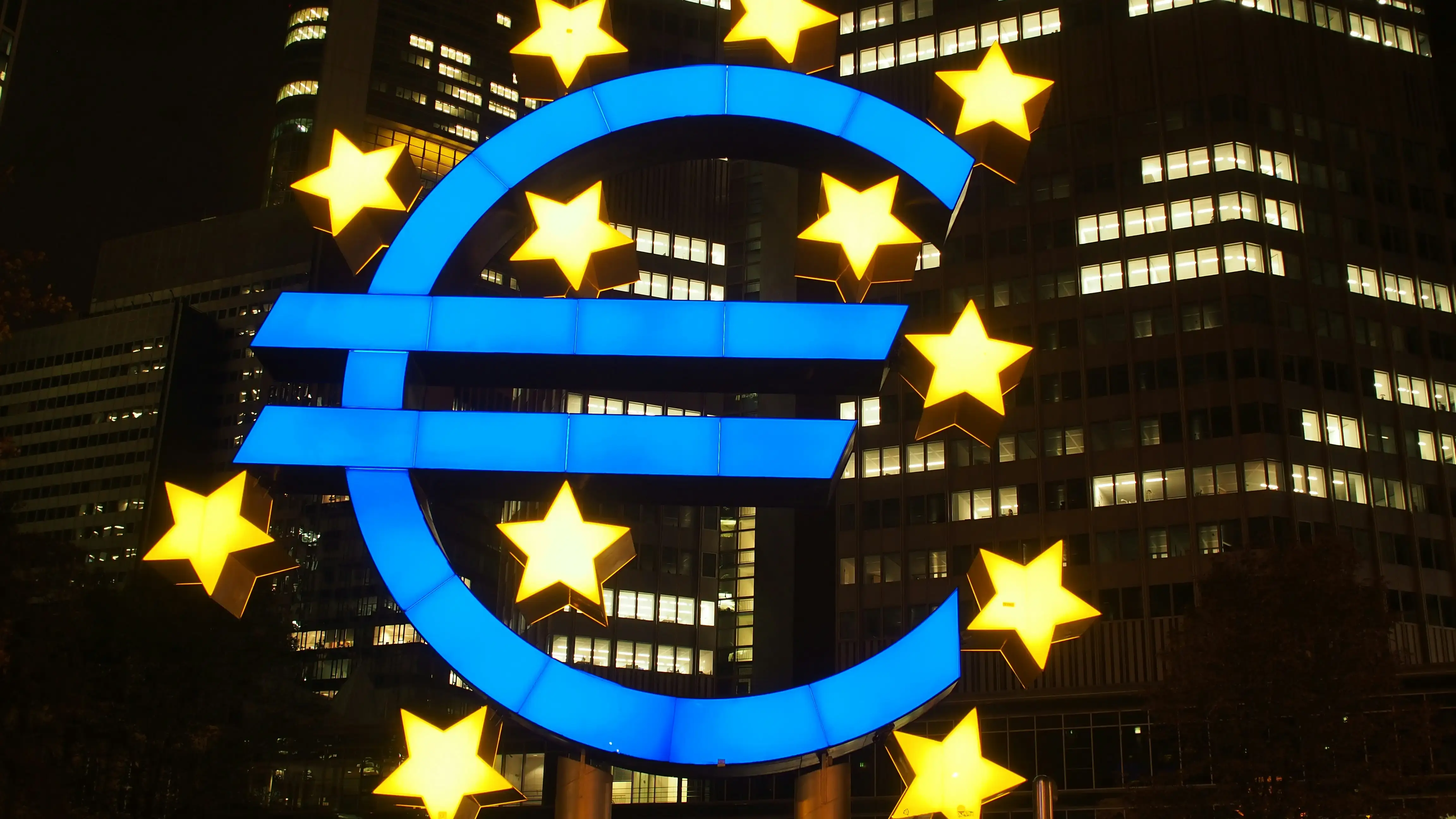 ECB & Climate Risk Management ECB & Climate Risk Management