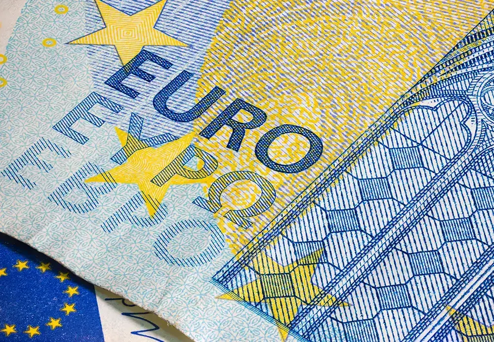 ECB & Climate Risk Management ECB & Climate Risk Management